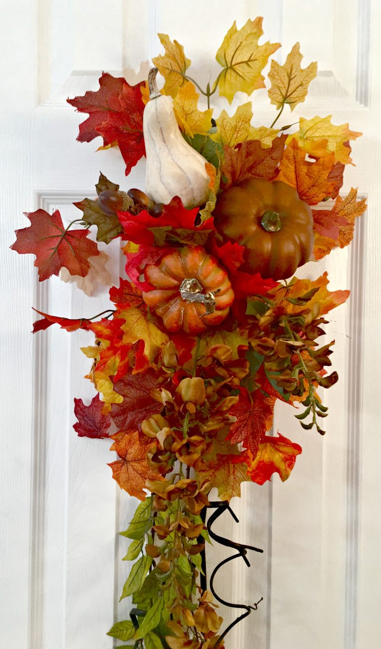 Fall Swag for Your Front Door - Celebrate & Decorate