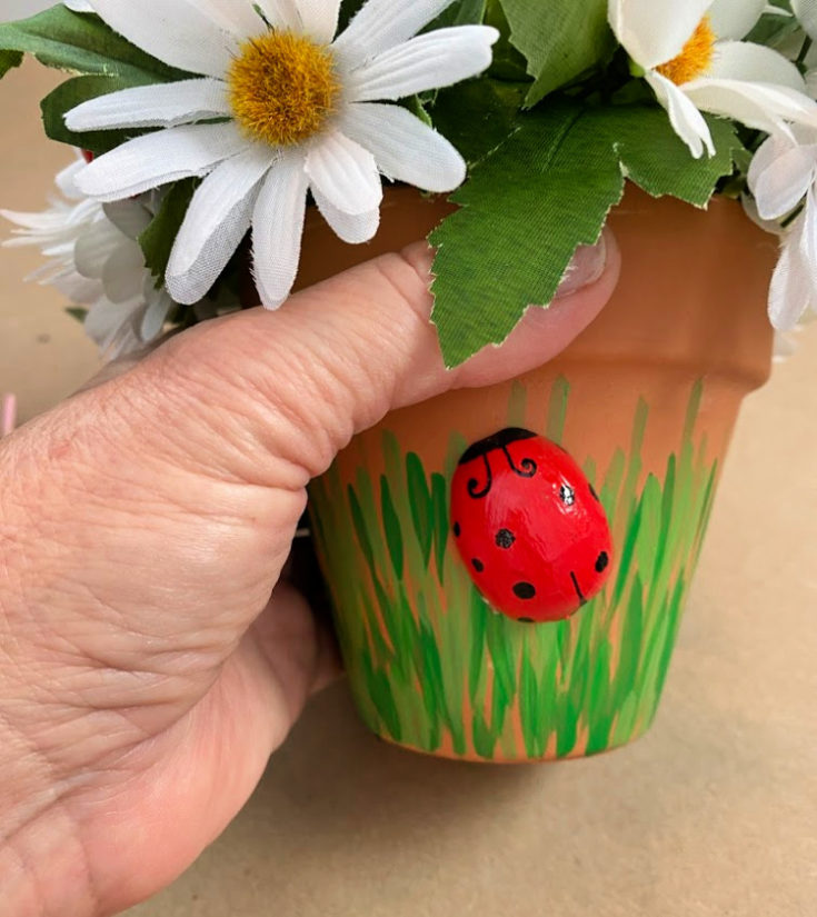 What You Can Make with Easter Eggs - Celebrate & Decorate
