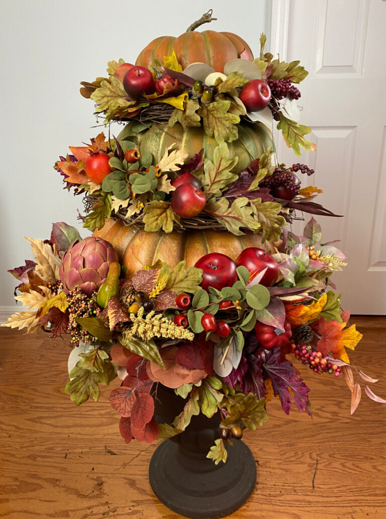 Stacked Pumpkins for Porch - Celebrate & Decorate