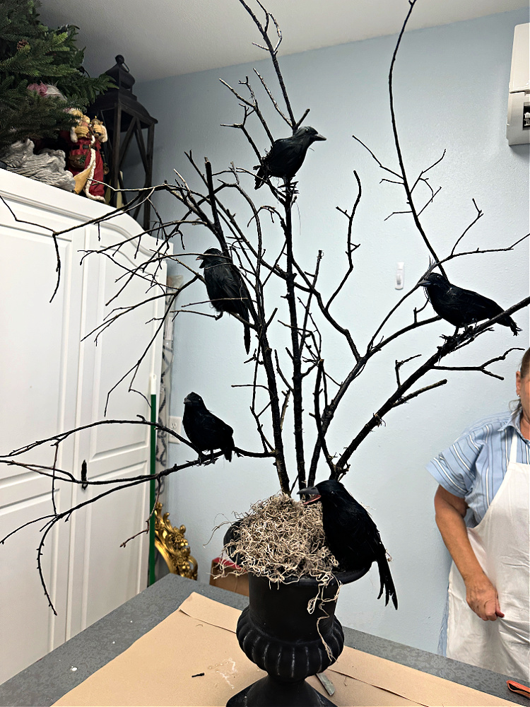 How to Make a Spooky Halloween Tree with Branches and Black Crows ...